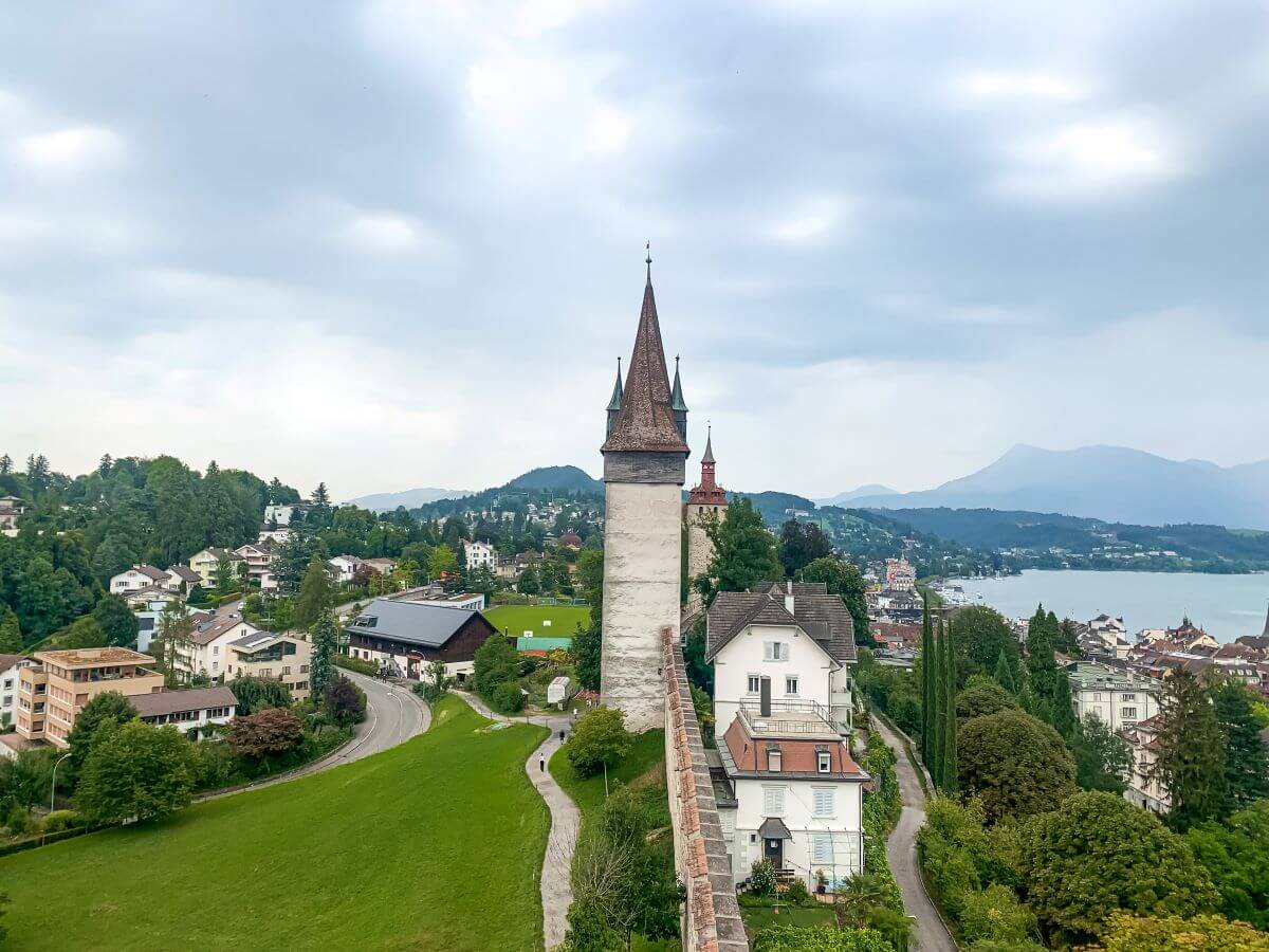 10 IMPERDIBLES EN LUCERNA - Boleto a la Felicidad